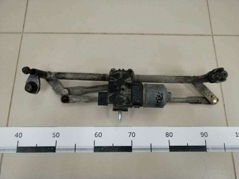 Трапеция стеклоочистителей Volkswagen Polo Sed RUS 2011 кат.номер: 6R1955023D 6R1955113A