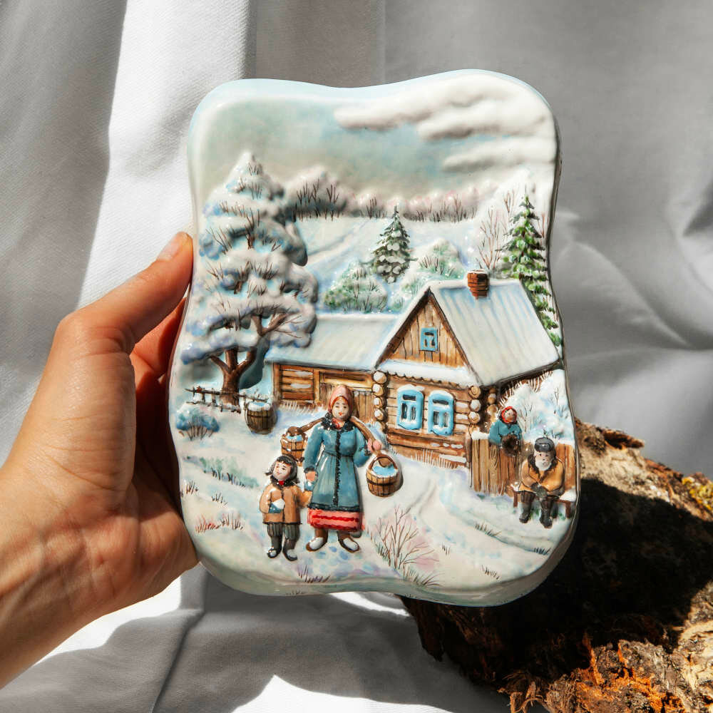 Панно, украшение настенное интерьерное Деревенская зима с бабушкой