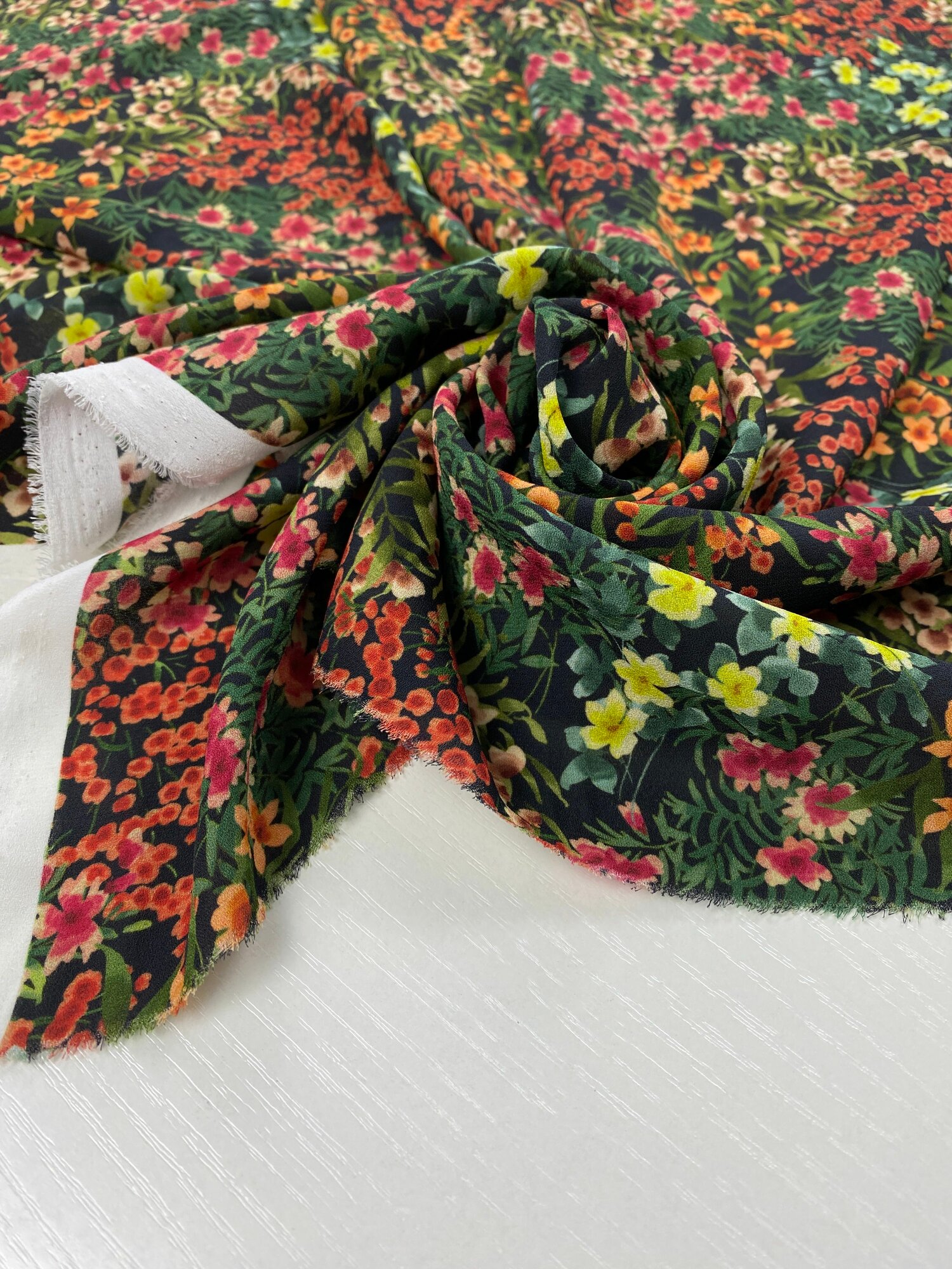 Креп-шифон полиэстерный отрез 2,3м