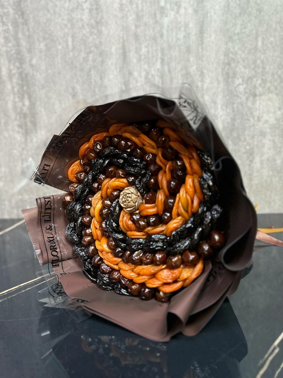 Букет из сухофруктов