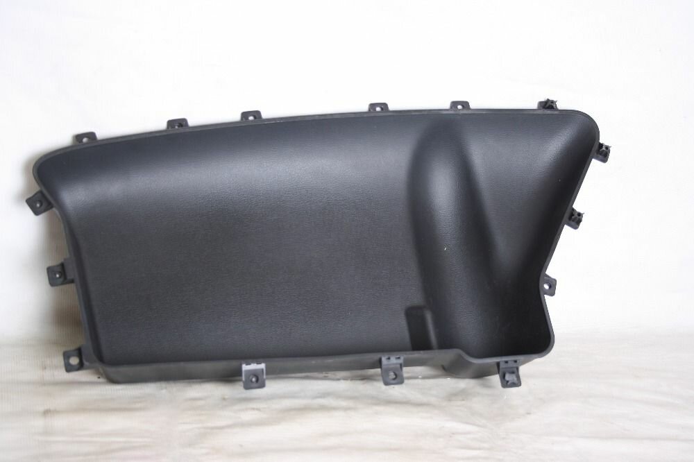 Накладка двери передней левой SsangYong Actyon II