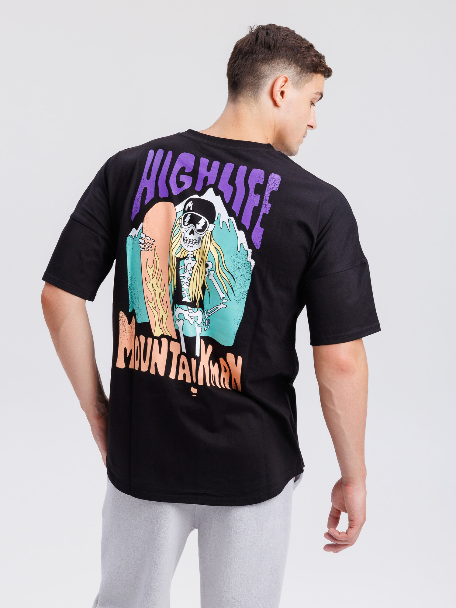 Футболка Молодежи