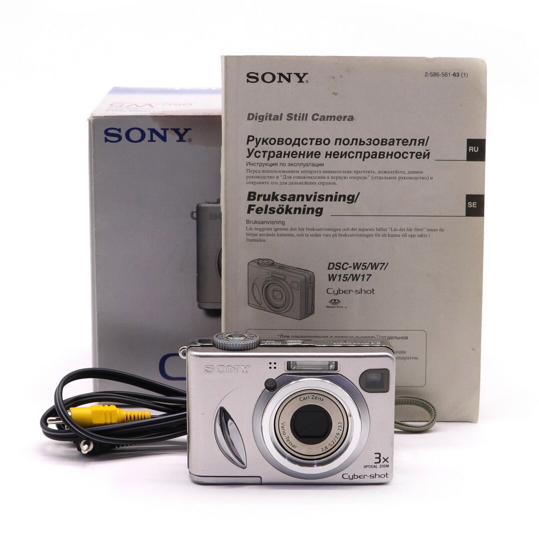 Фотокамера Sony Cyber-shot DSC-W5 в упаковке