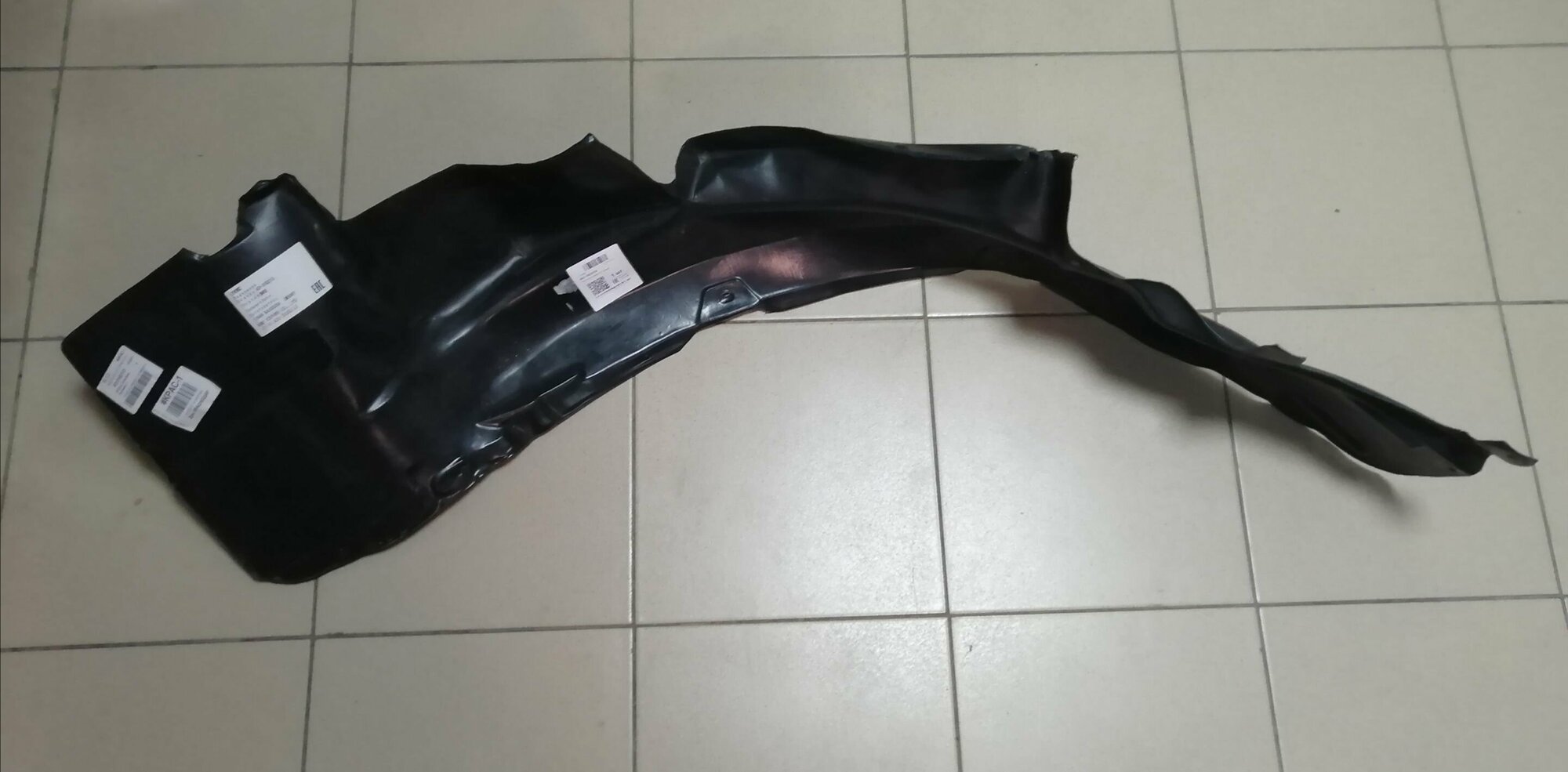 Подкрылок передний правый Chery Fora [1.8 16V 5MT седан] A213102112