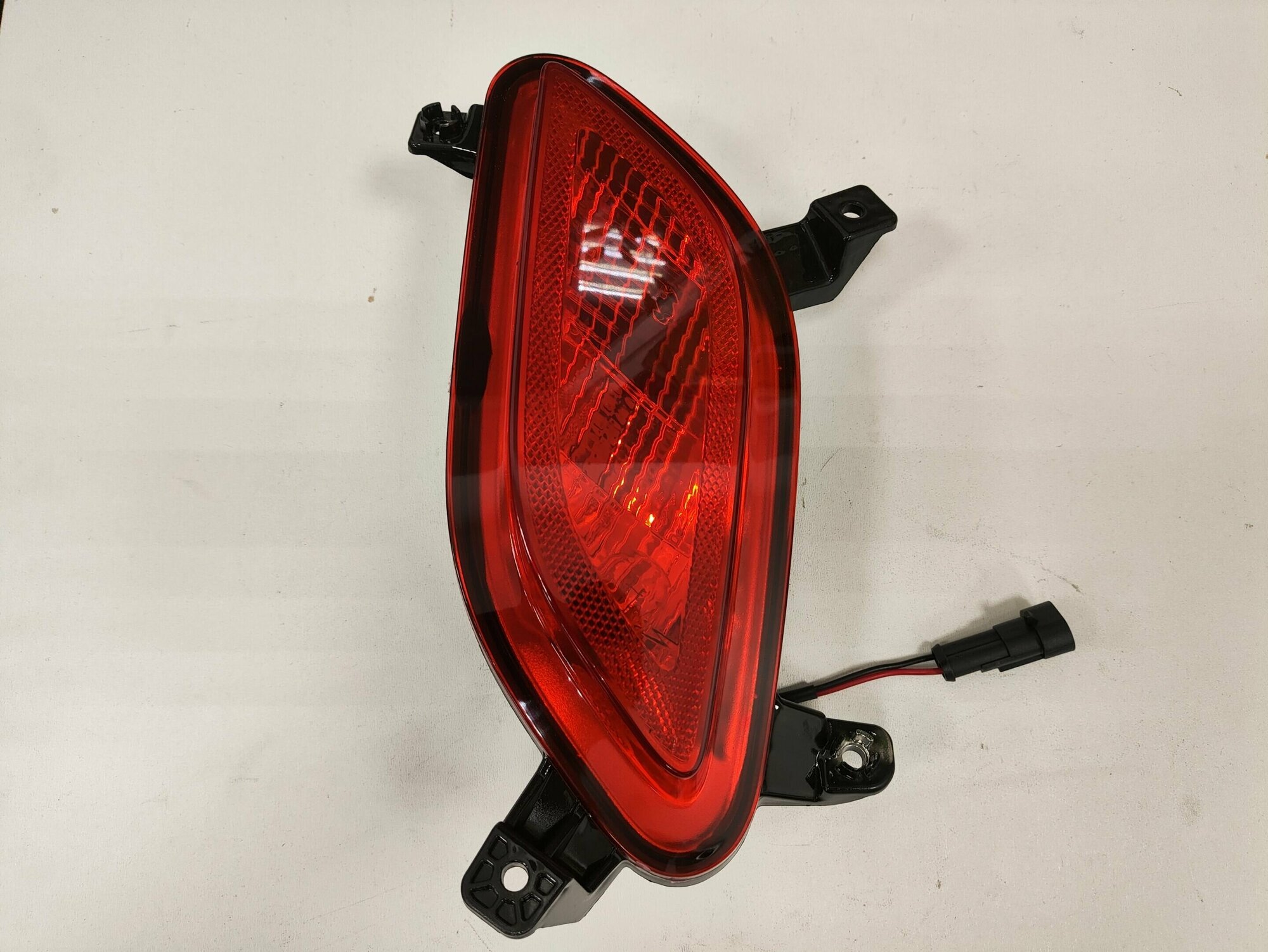 Фонарь противотуманный задний правый Chery Tiggo 2 [1.5 16V 5MT внедорожник] J694416040