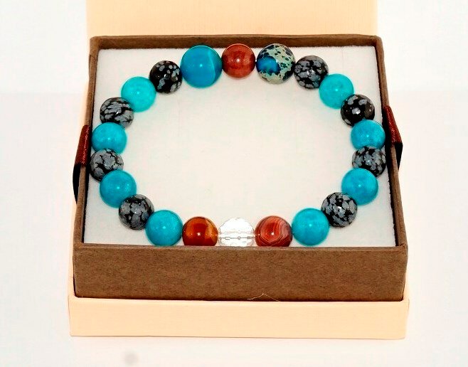 Славянский оберег, плетеный браслет, обсидиан, горный хрусталь, сардоникс, варисцит, аквамарин