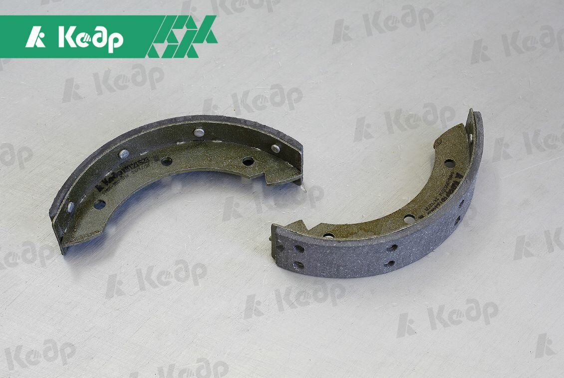 Колодки тормозные стояночного тормоза для а/м УАЗ 3151, 3741, 3962, 3303, 2206 комплект 2 шт. арт. KBT21523