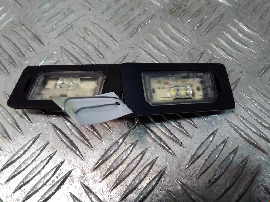 Подсветка номера BMW 5-Series (F07/F10/F11/F18) 63267193293 арт. 670713