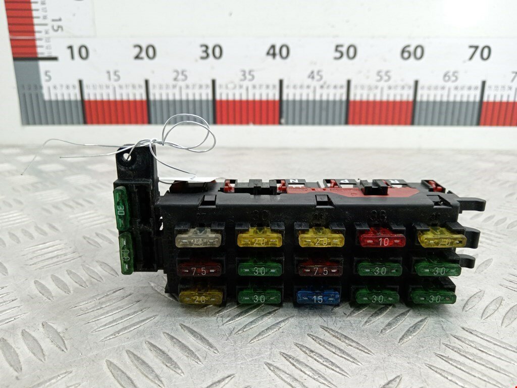 Блок предохранителей Mercedes S-Class (W140) A1405450601 арт. 1912749