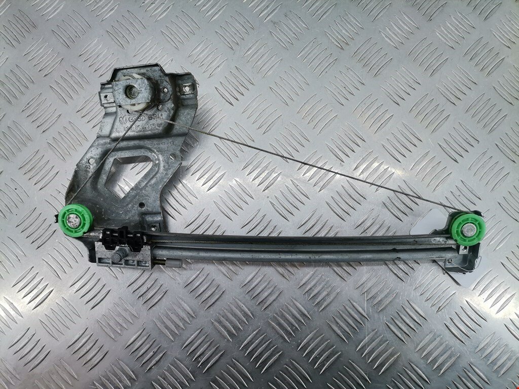 Стеклоподъемник механический двери задней левой Audi 80 B4 893839399 арт. 1662400