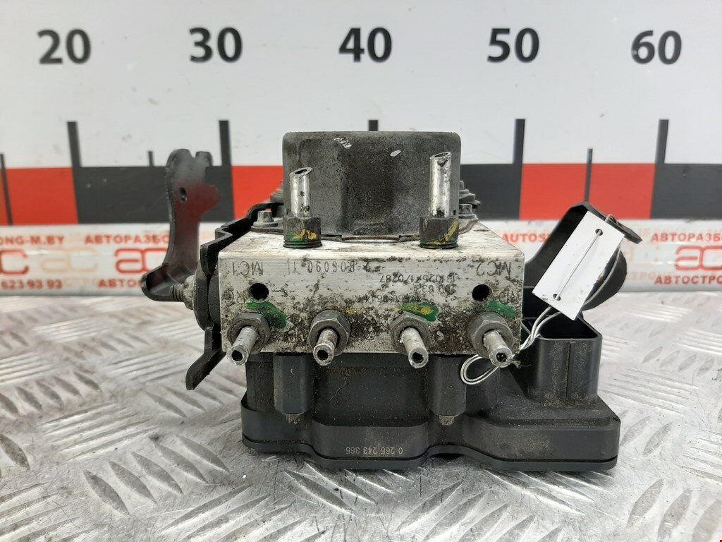 Блок ABS Renault Sandero 2 476606853R арт. 834689