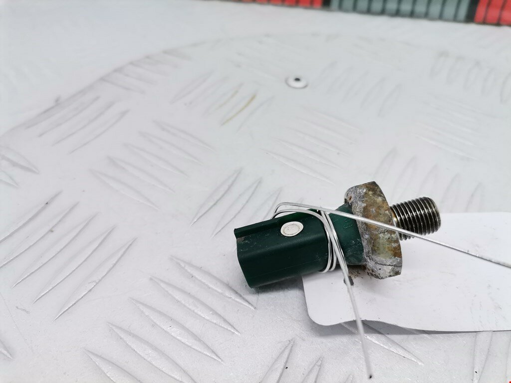 Датчик давления масла Skoda Fabia 1 036919081D арт. 1690539