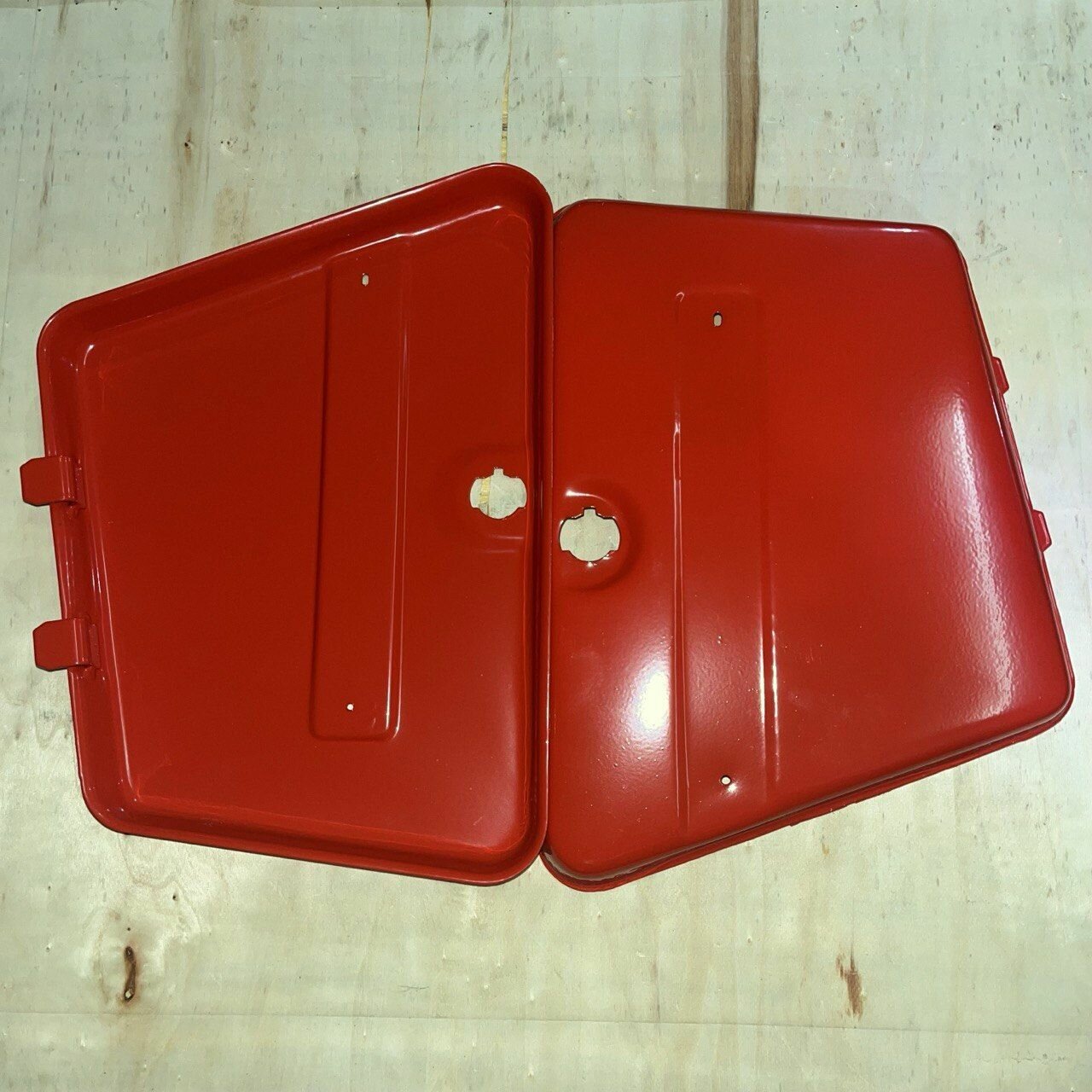 Крышки бардачков Иж Планета, Иж Юпитер 5 модели