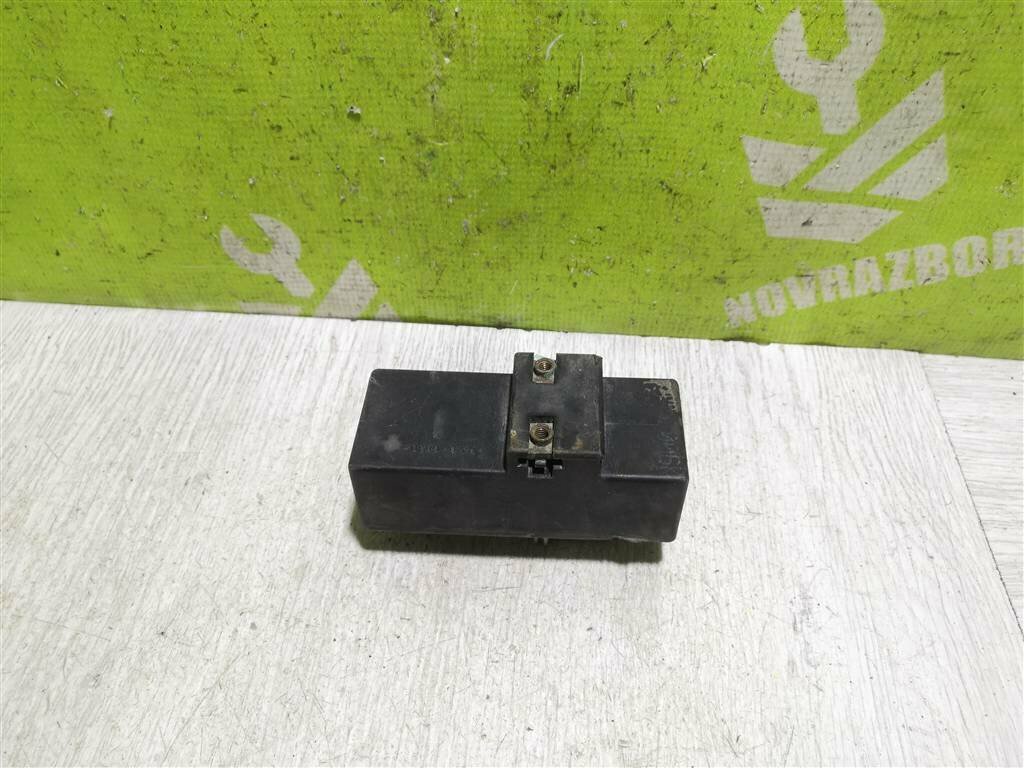 Блок управления вентилятором VW Golf 4 Bora 97-05