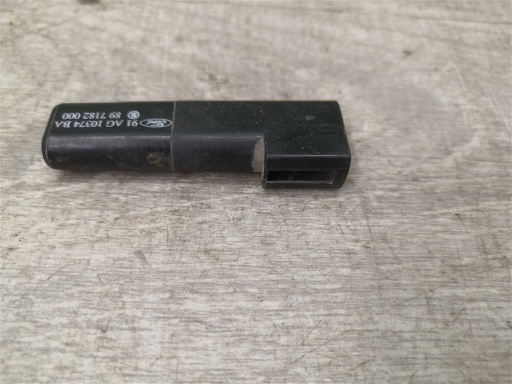 Датчик температуры воздуха Ford Focus 1 1998-2004