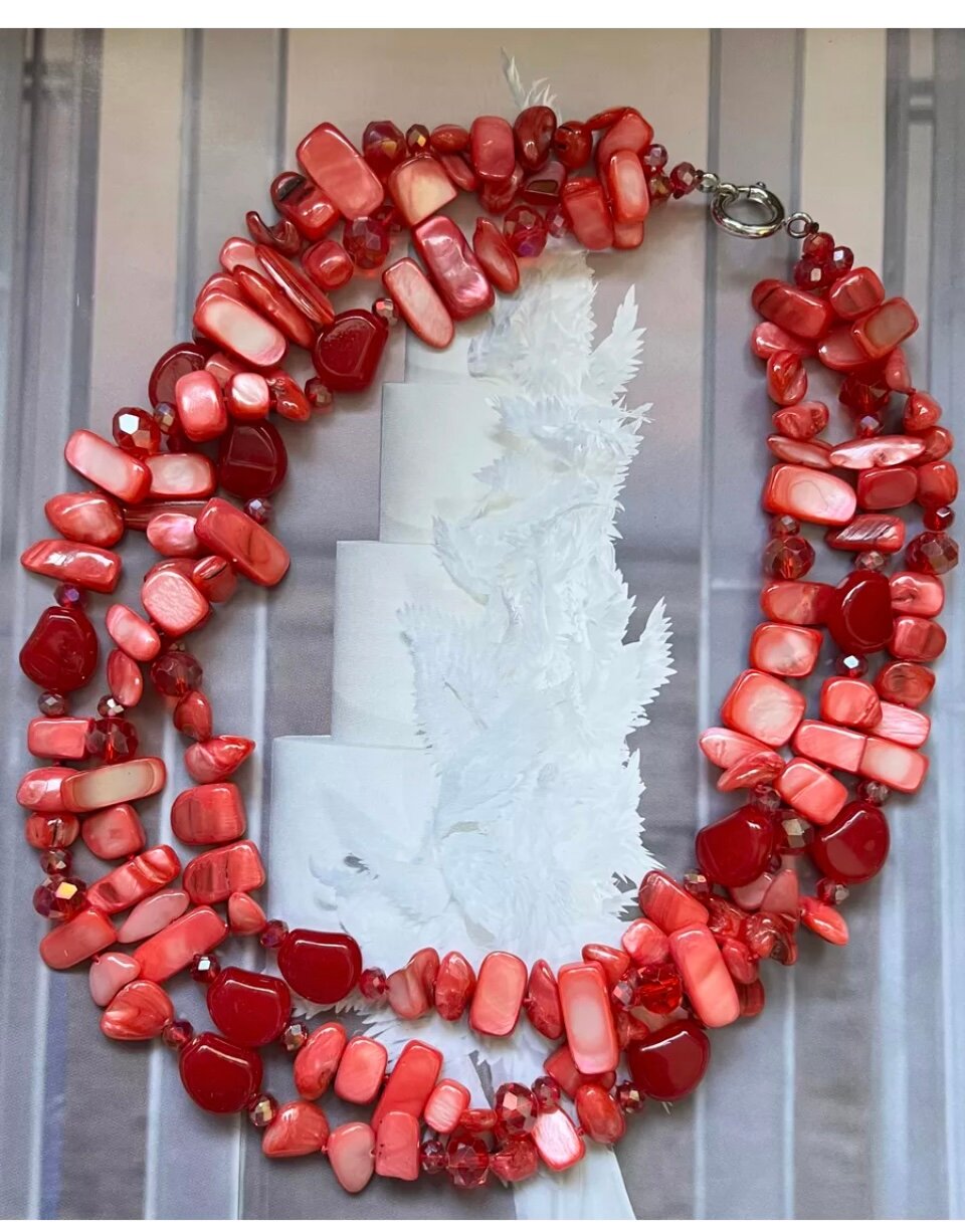 Бусы, перламутр