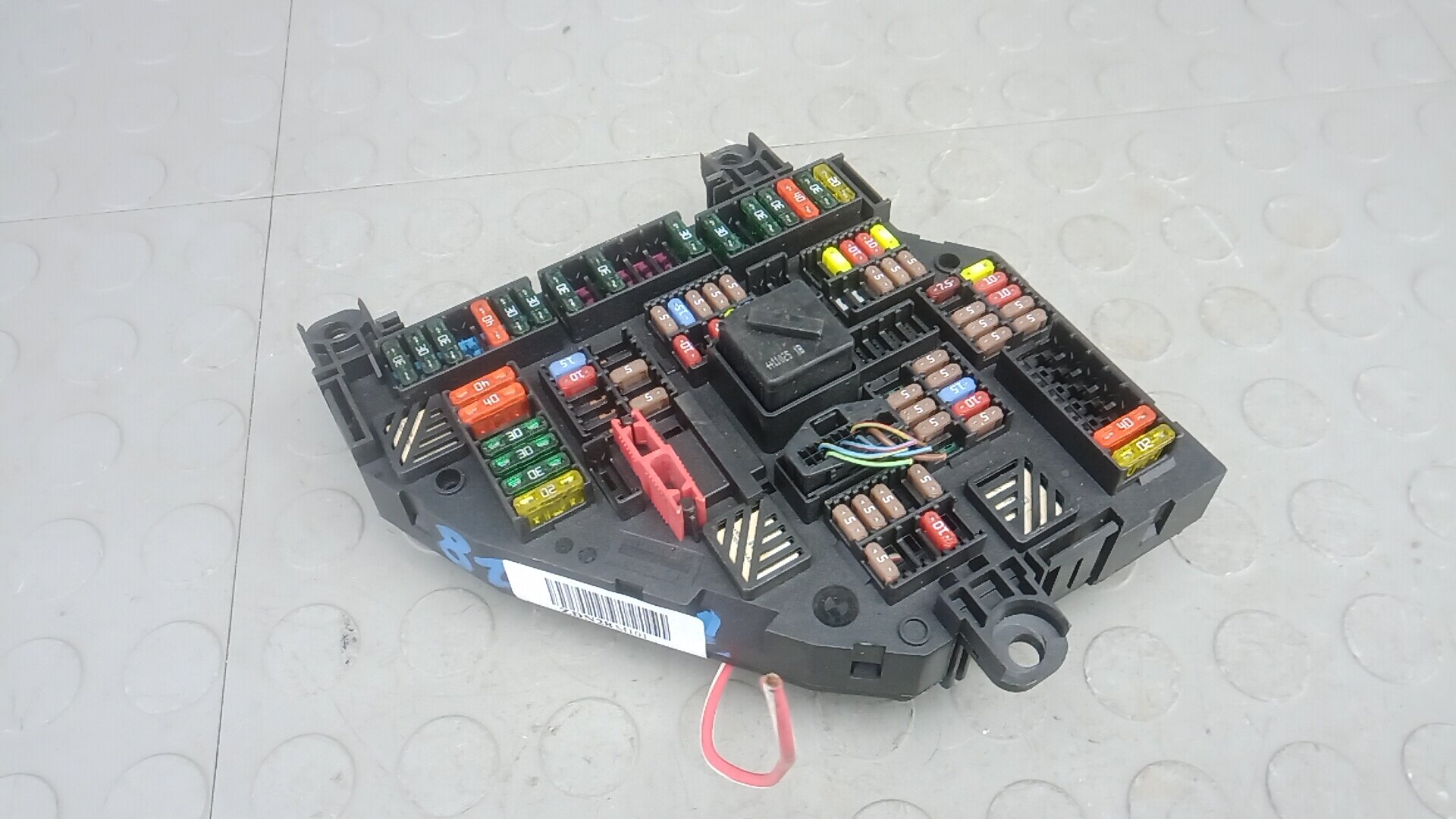 Блок предохранителей BMW 5 F10/F11