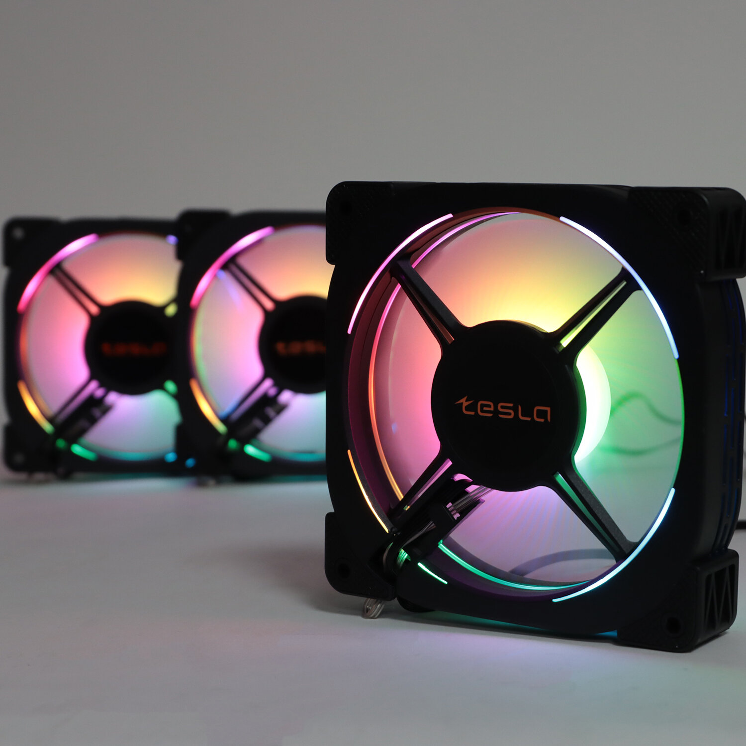 Комплект вентиляторов TESLA RGB120 XB3 120 мм 4-pin Molex, 3шт (TSL-120-XB3)