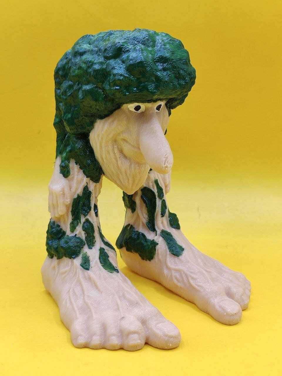 Статуэтка - Мох с ногами