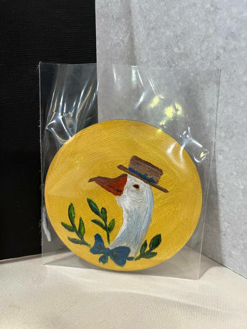 Магнит-картина "Гусь в шляпе"