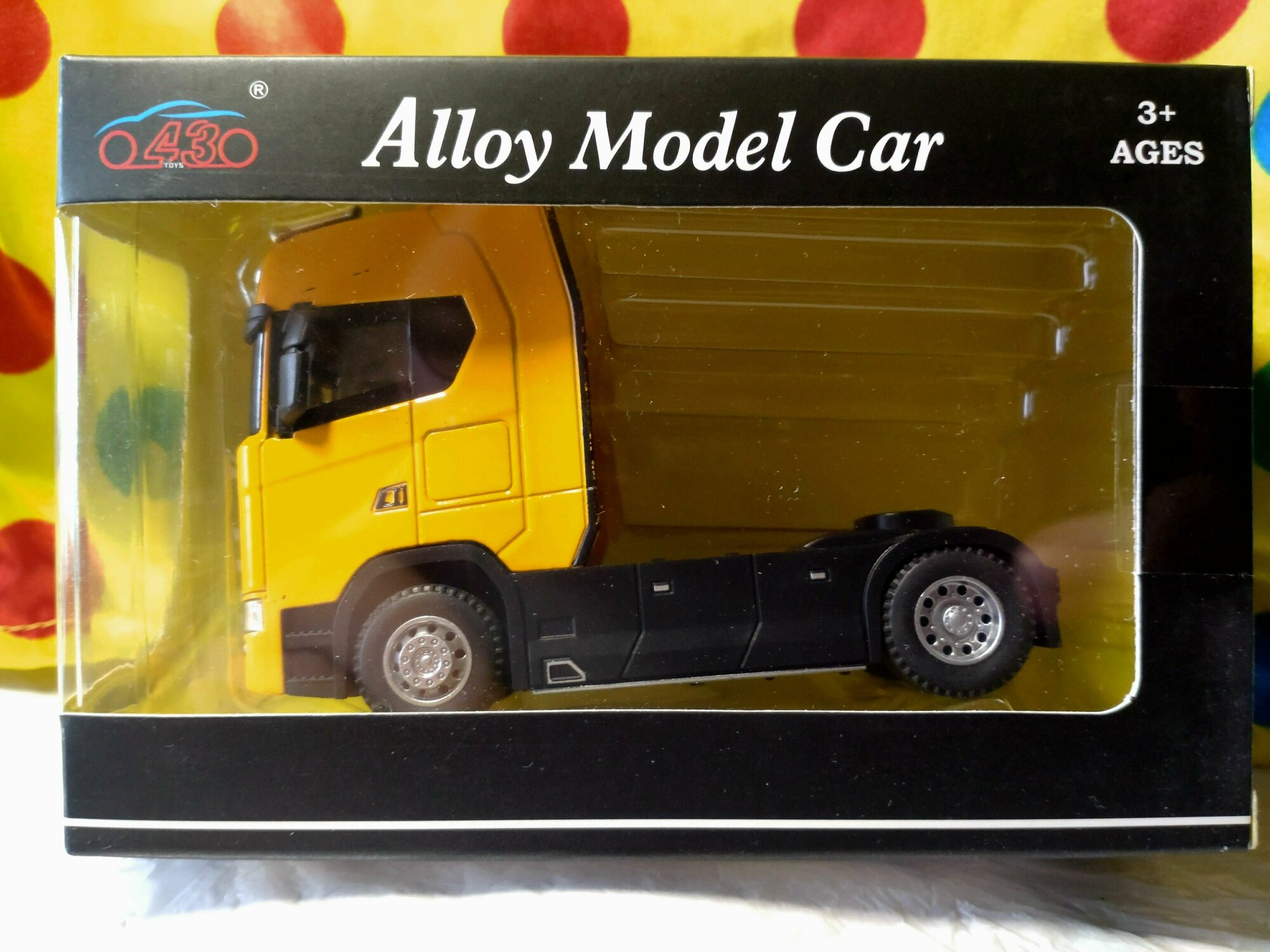 Коллекционная Модель грузовика/тягач/Скания.