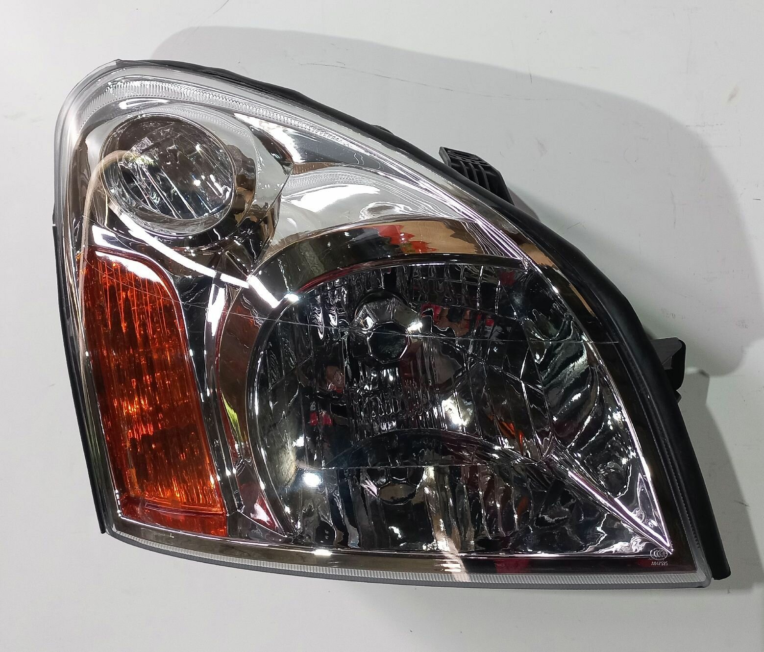 Фара правая Tagaz C190 [2.4 16V 5MT внедорожник 4X4] 4121600U1010