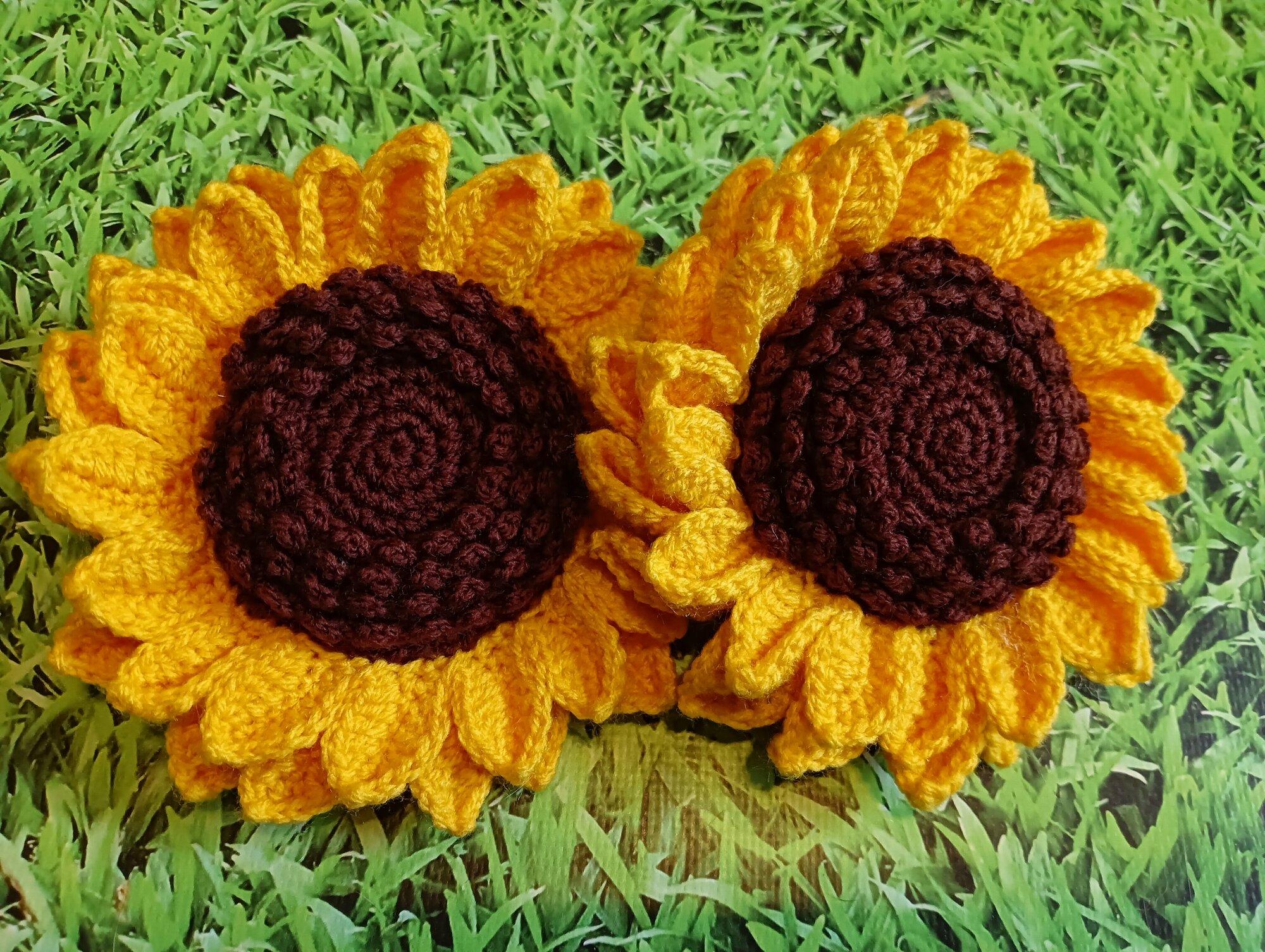 Набор резинок для волос Подсолнухи вязаный