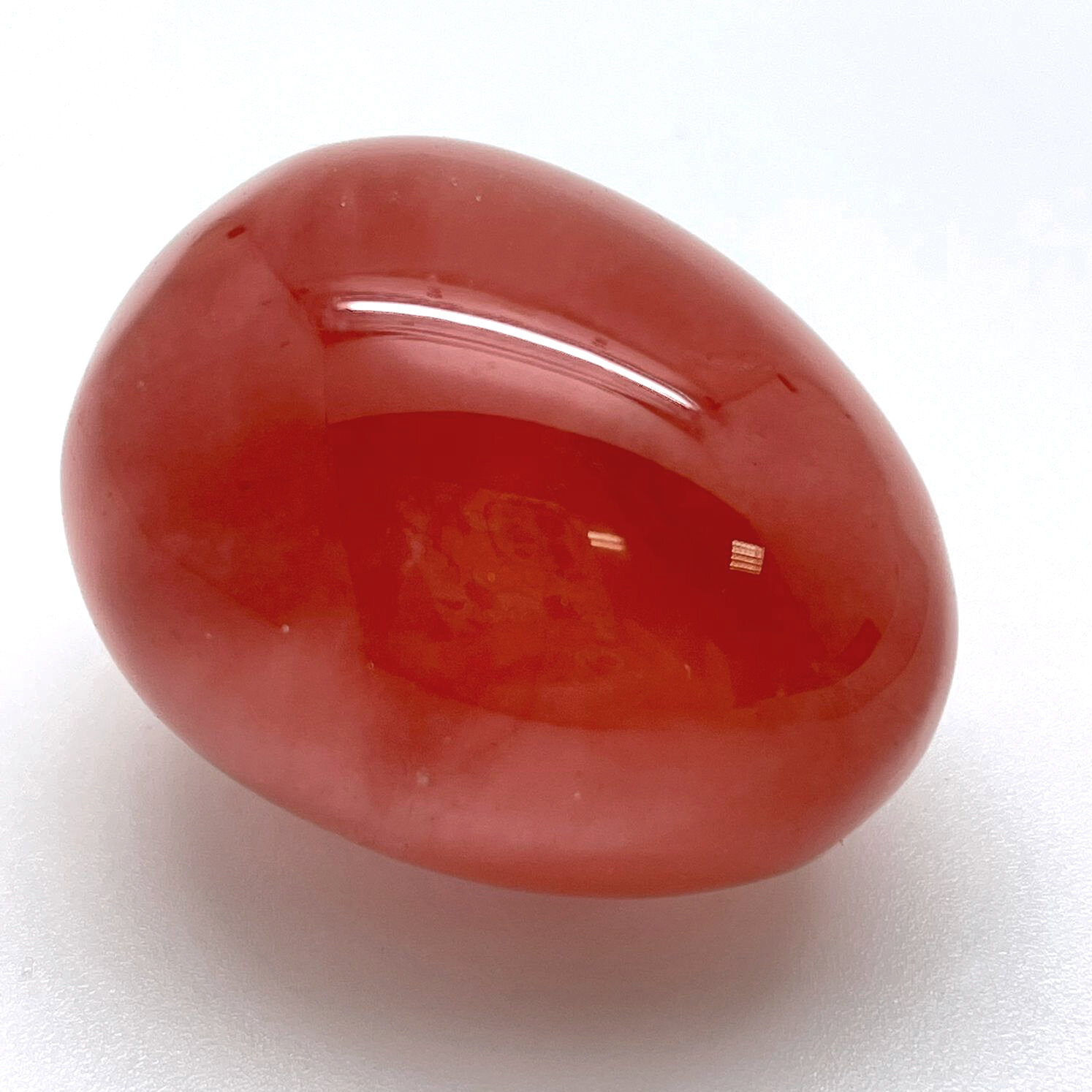 Яйцо K-max из халцедона