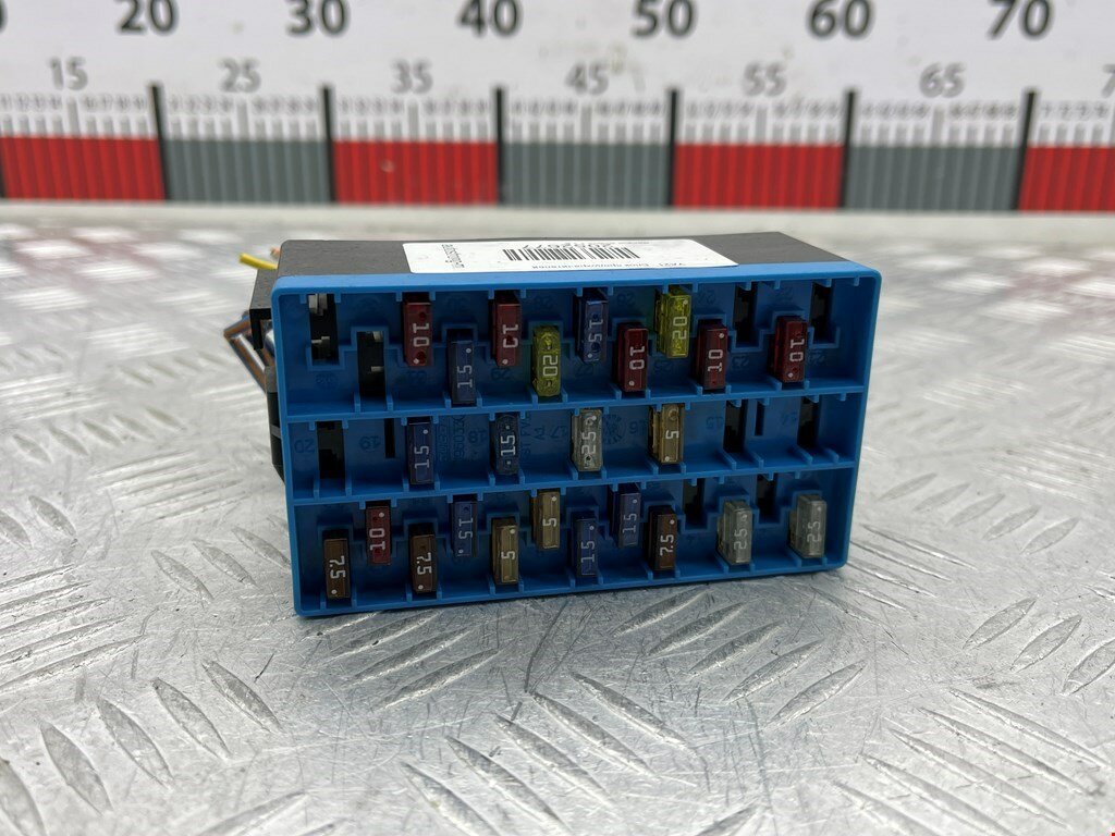 Блок предохранителей Renault Scenic 1 7703297941 арт. 2052677