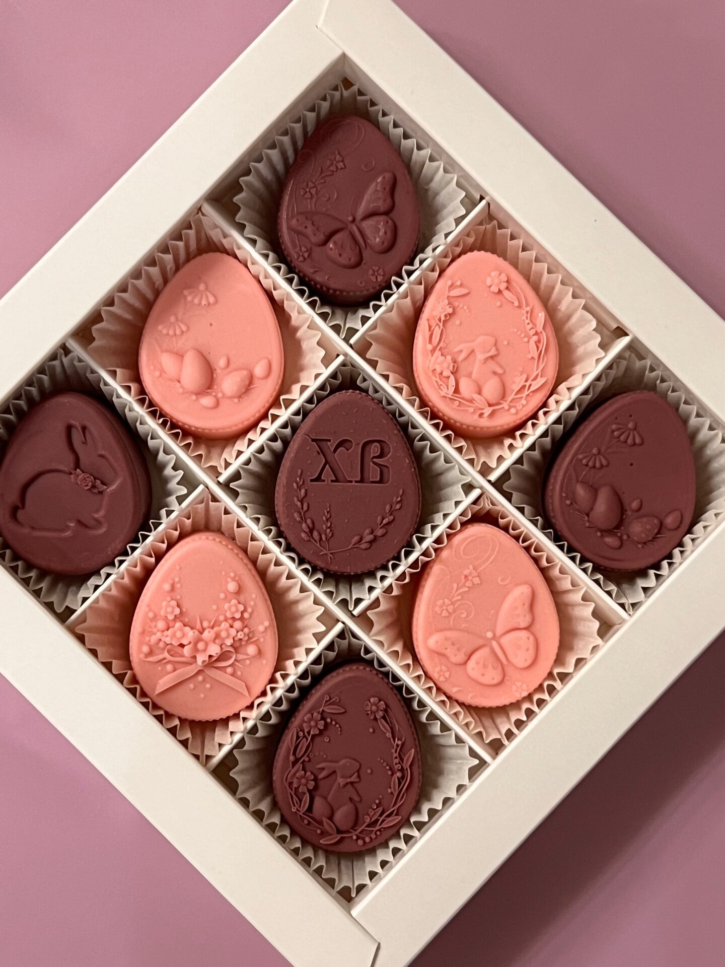 Шоколадные яйца "Набор №45 - 9 яйц", белый шоколад, ручная работа