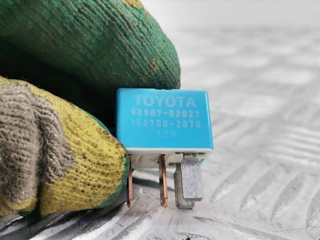 Реле Toyota Prius 3 (XW30) 9098702027 арт. 2091664