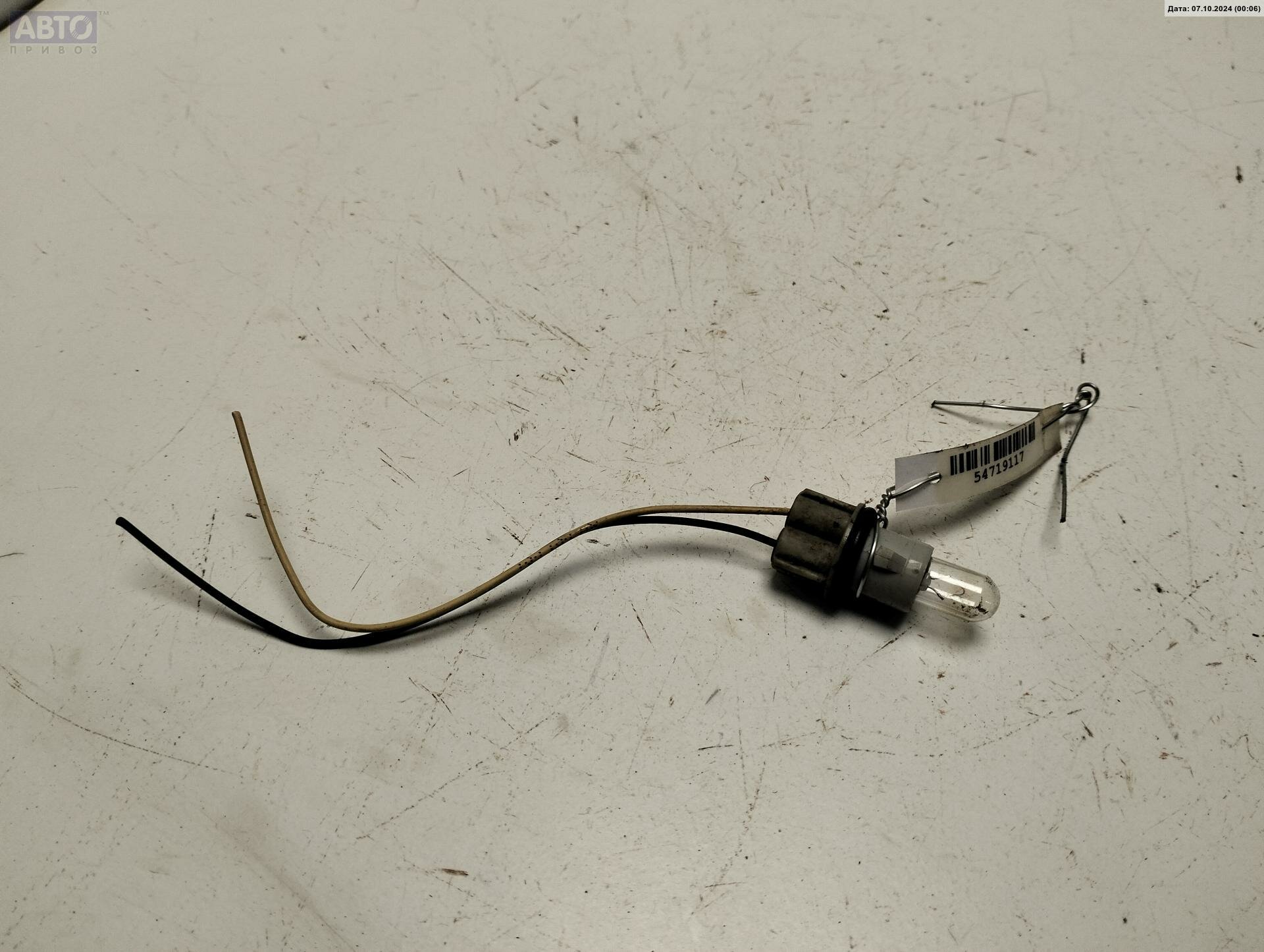 Патрон лампы указателя поворота Renault Megane 2 (2002-2008)