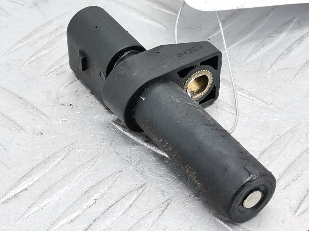 Датчик коленвала Mercedes A-Class (W168) A0031532828 арт. 2006451