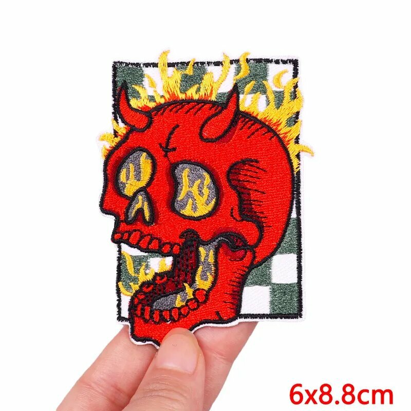 Вышитые нашивки Панк карты Таро Prajna Красный, PE8935CT