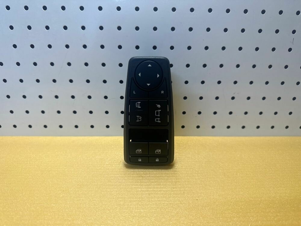 Блок управления левый стеклоподъемником и зеркалами MAN МАН