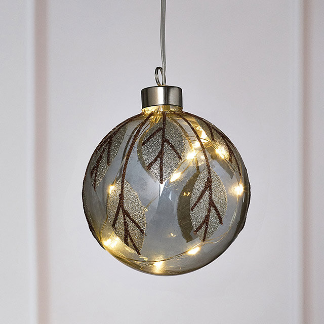 Светящийся елочный шар Smoke Leaf 10 см, 10 теплых белых LED ламп, на батарейках, Peha, GF-18040