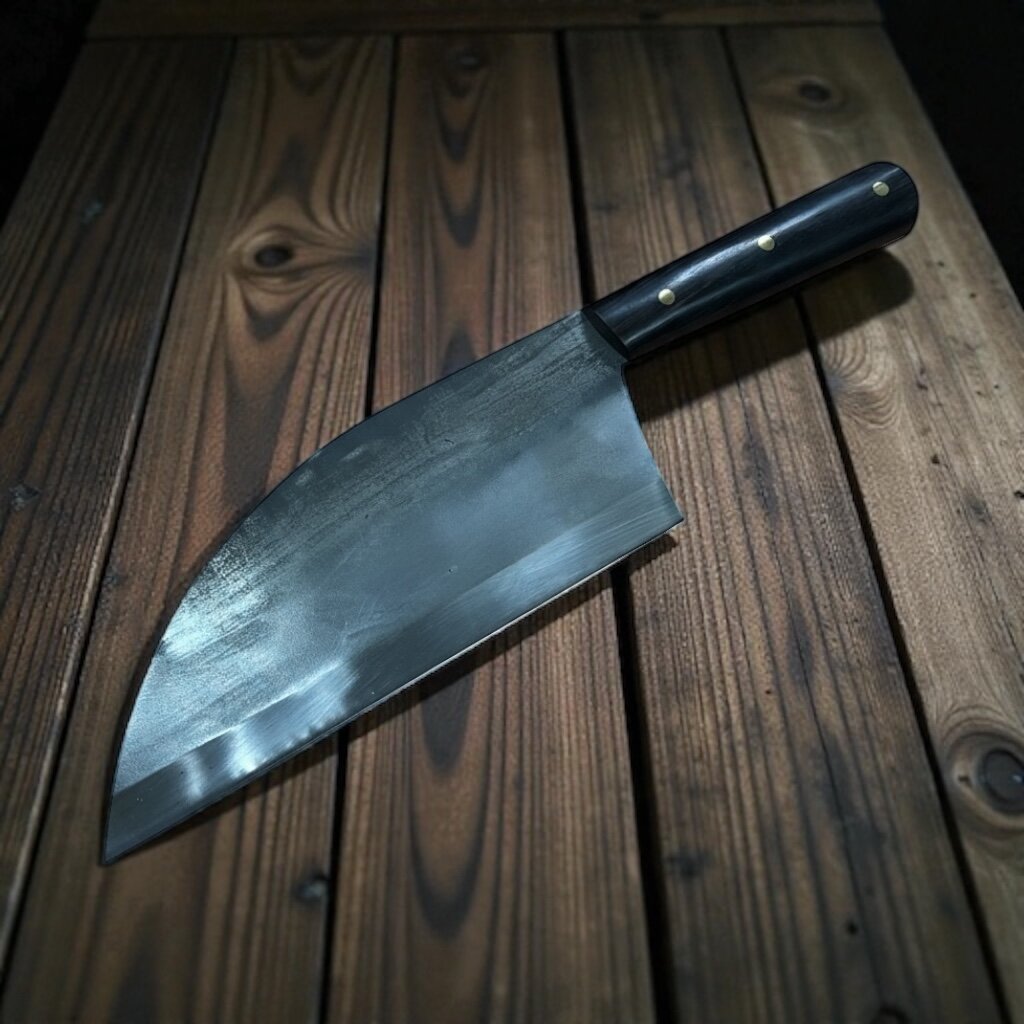 Сербский нож средний цельнометаллический из нержавеющей стали 95х18 ручка из натурального дерева