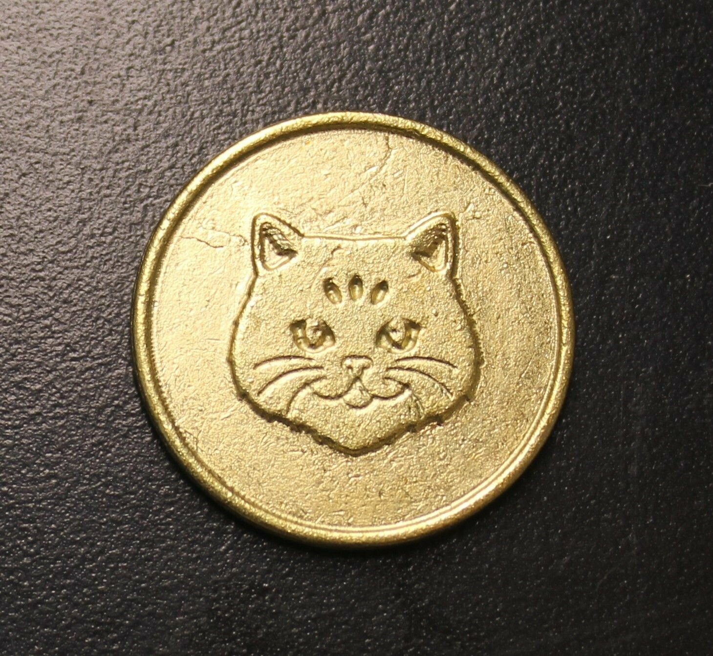 Сувенирная монета Золото магнитного моря "Гурмэ"