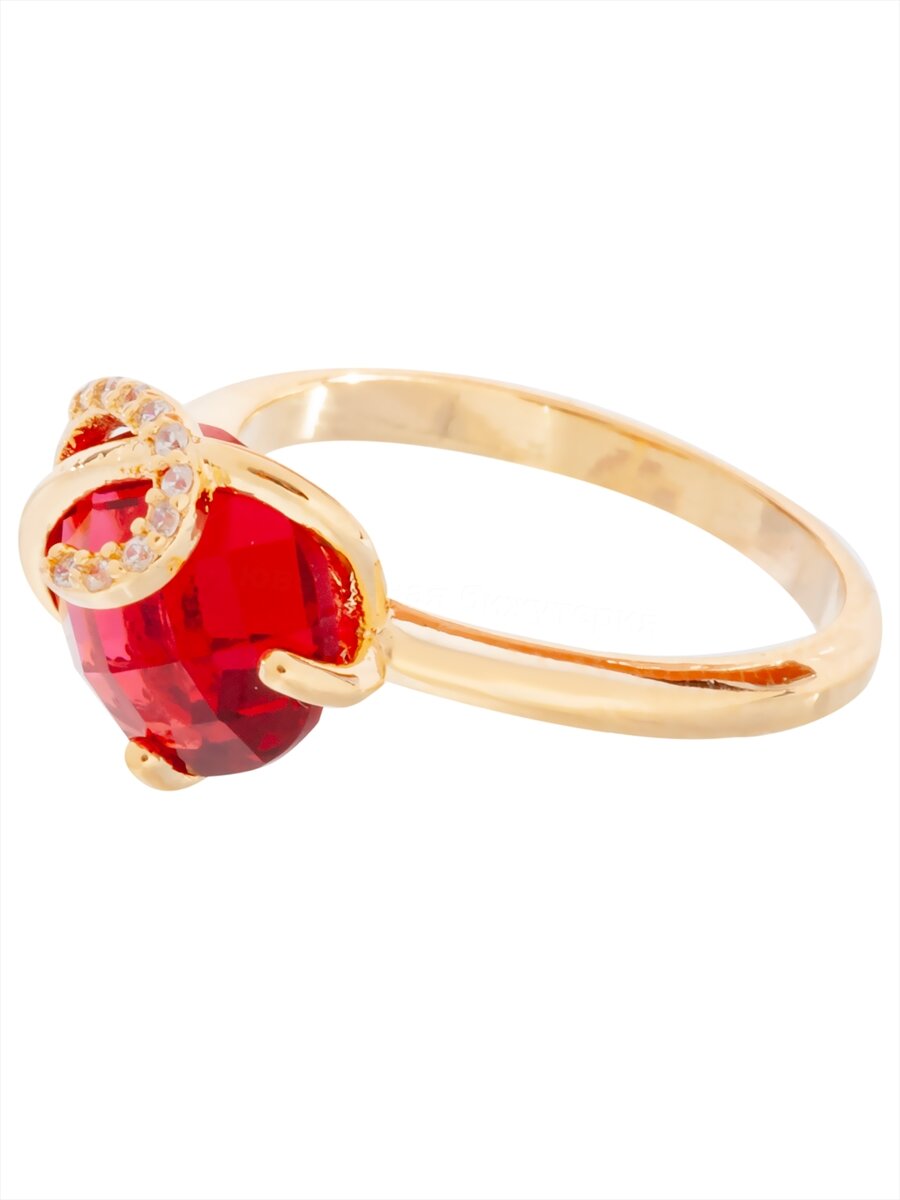 Кольцо, корунд