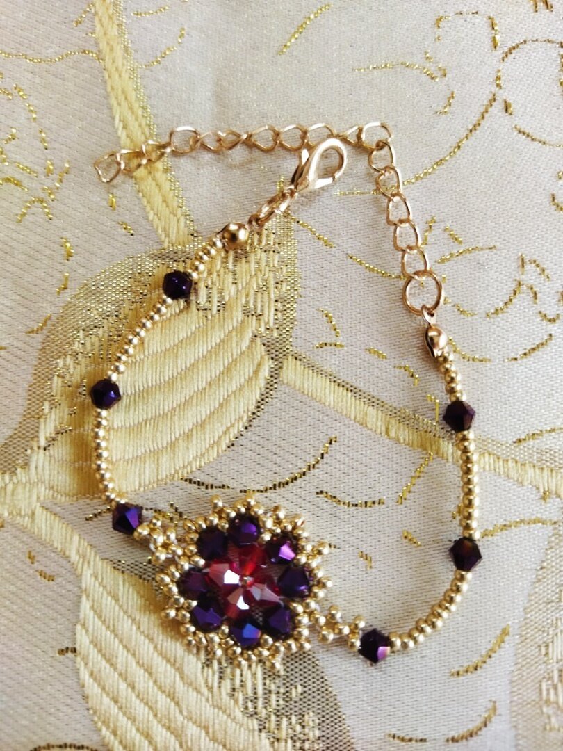 Браслет, бисер, стекло