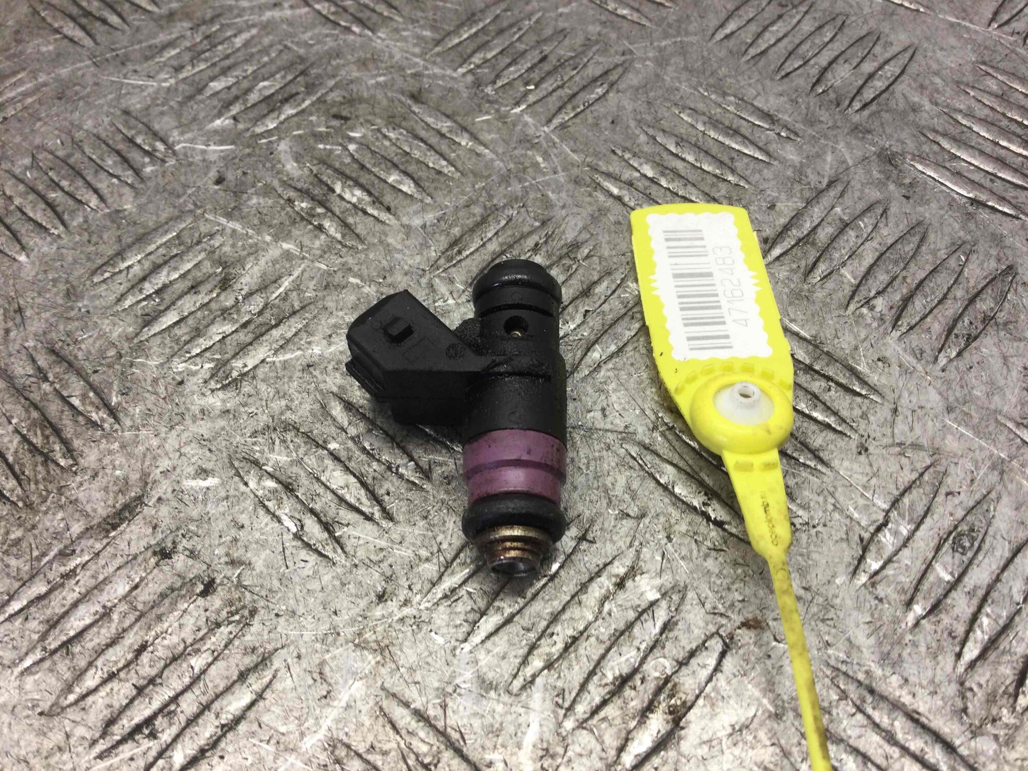 Б/У Форсунка Renault Megane 2 поколение [рестайлинг] (2006-2009) 2007 г.