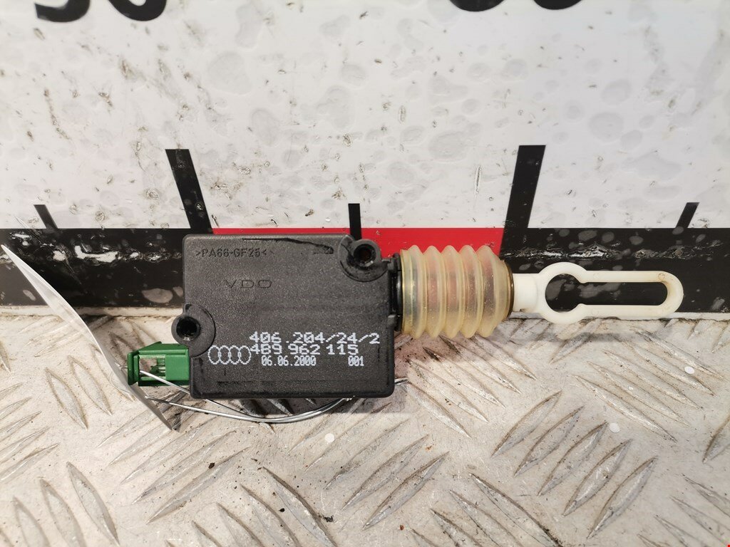 Сервопривод (электропривод моторчик привода) Audi A6 C5 4B9962115 арт. 1553113