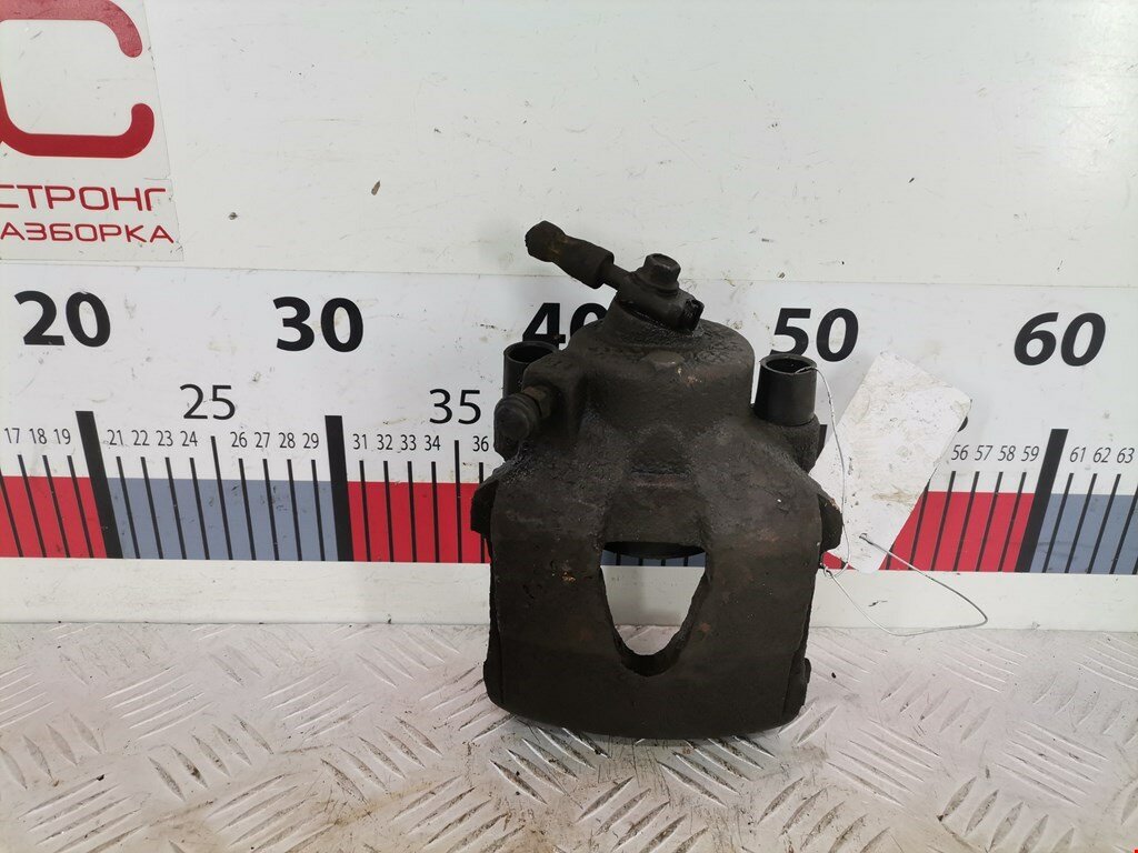 Суппорт передний правый Volkswagen Bora(Jetta) 1K0615124D арт. 1673005