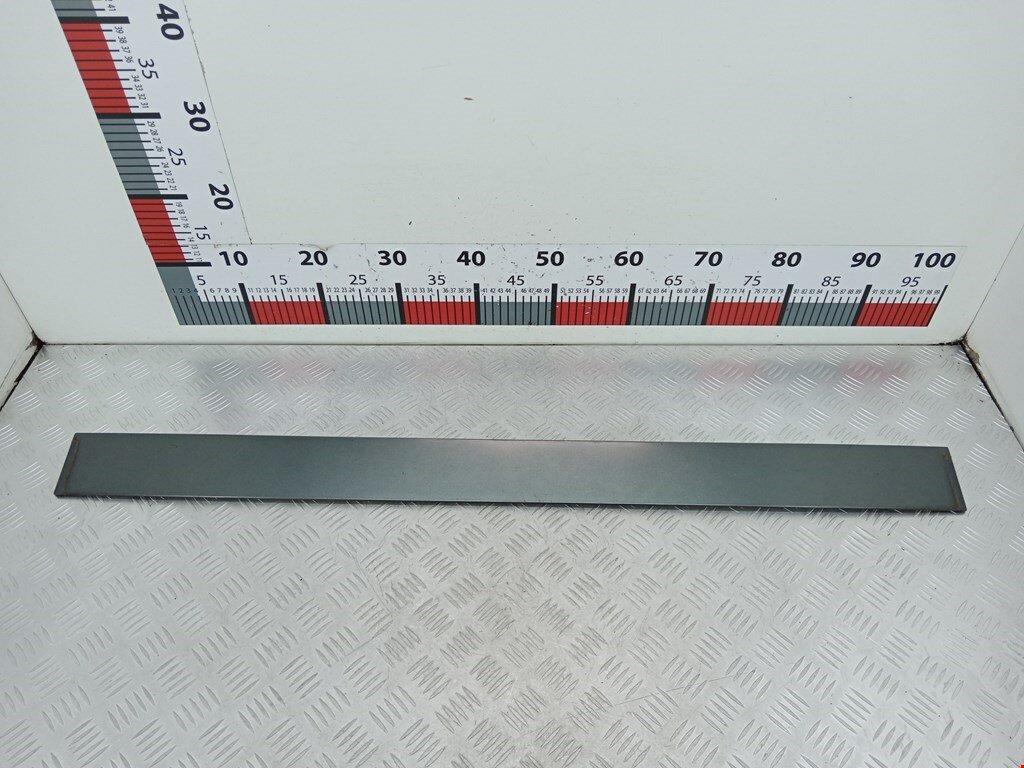 Накладка декоративная (молдинг) крышки (двери) багажника Mitsubishi Outlander 2 (XL) 6515A037 арт. 1849740