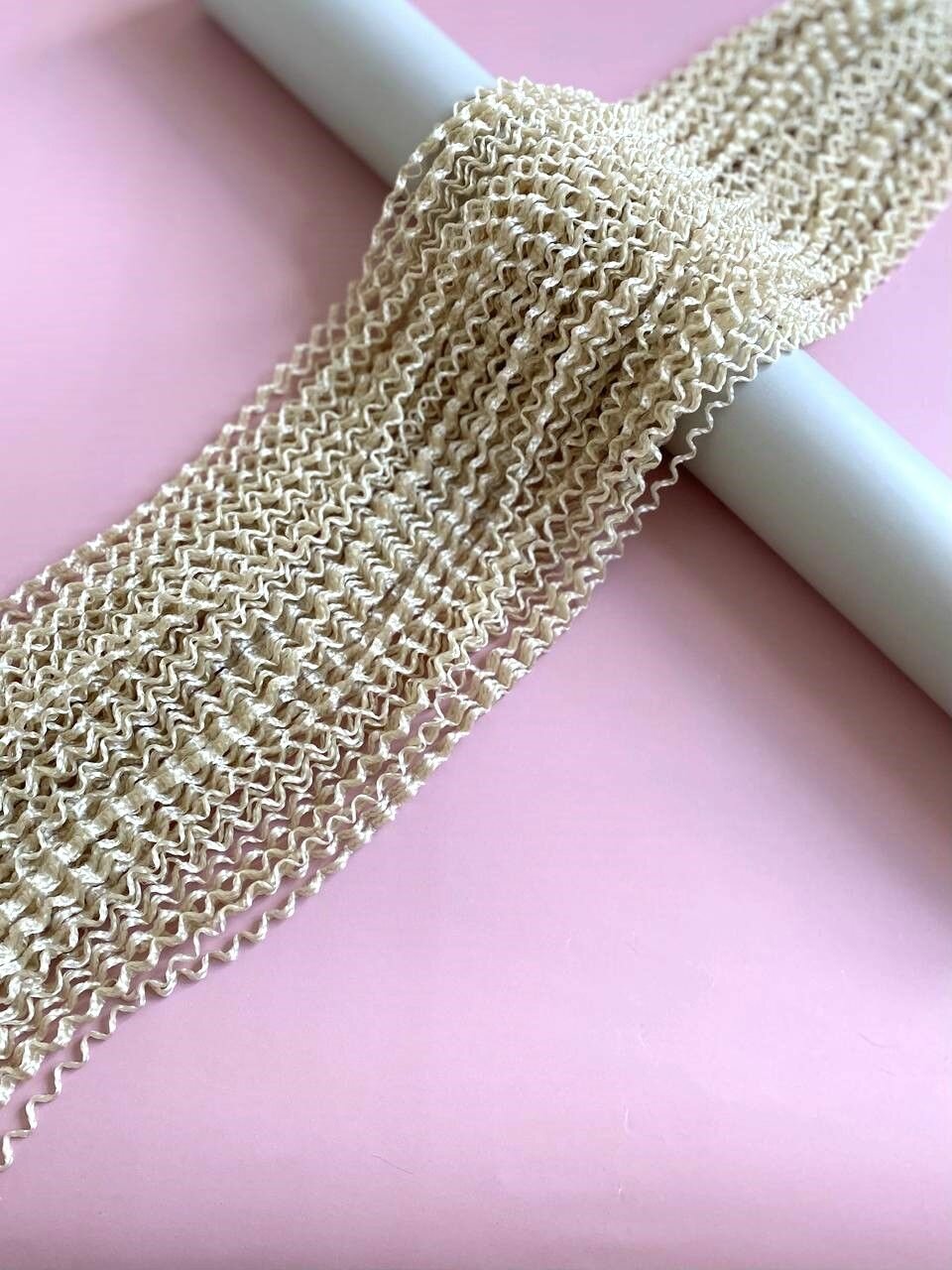 Канекалон "Косички Зизи Гофре" для плетения волос, афро косы, длина 65см, блонд ширина 0,5 см