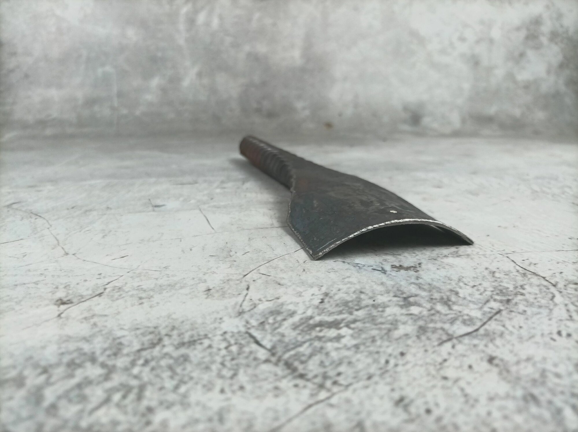 Зубило конопатка полукруглое