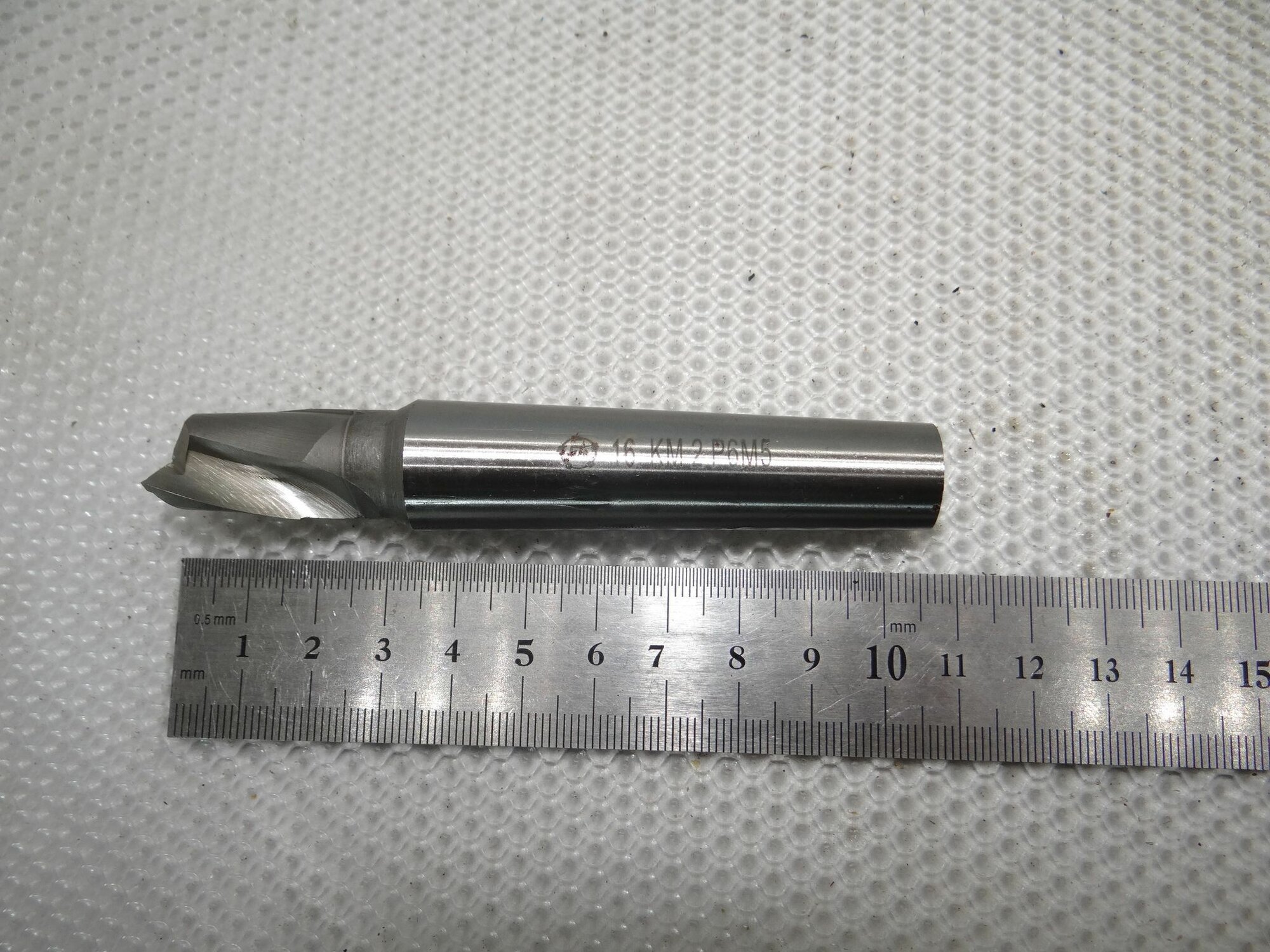 Фреза шпоночная к/х 16х19х105 z 2 к/м2 Р6М5 туламаш