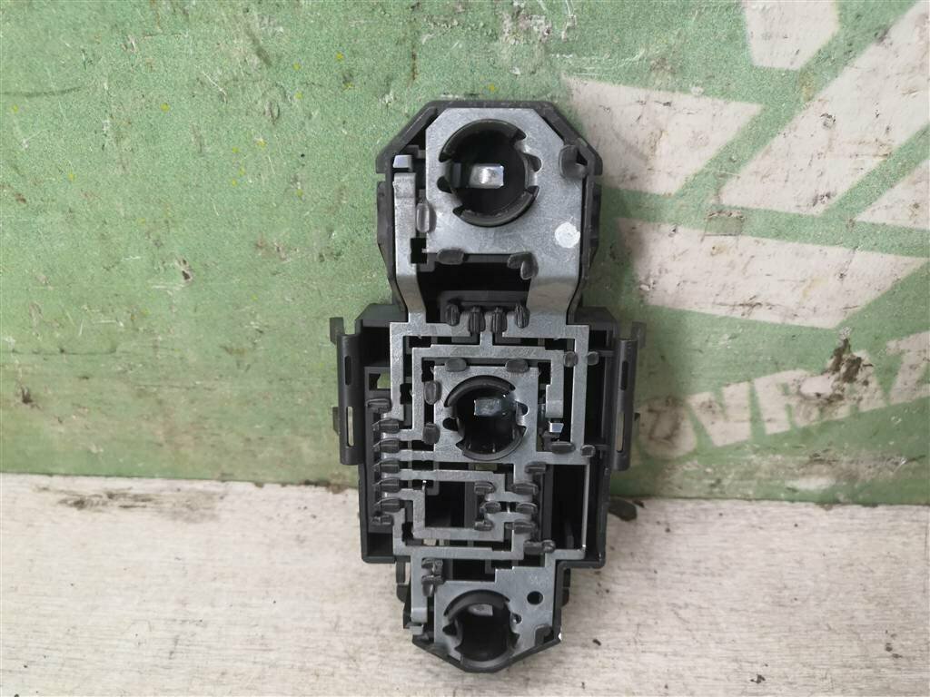 Плата заднего фонаря VW Passat B4 94-96