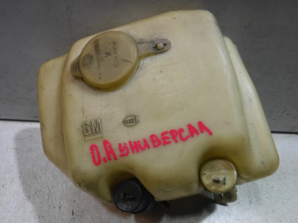 Бачок омывателя лобового стекла Opel Omega A 90273671
