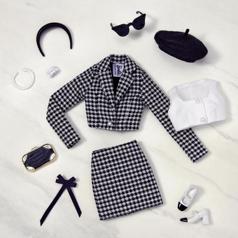 Одежда для куклы Барби Mattel - Модный набор Plazacore HRM18